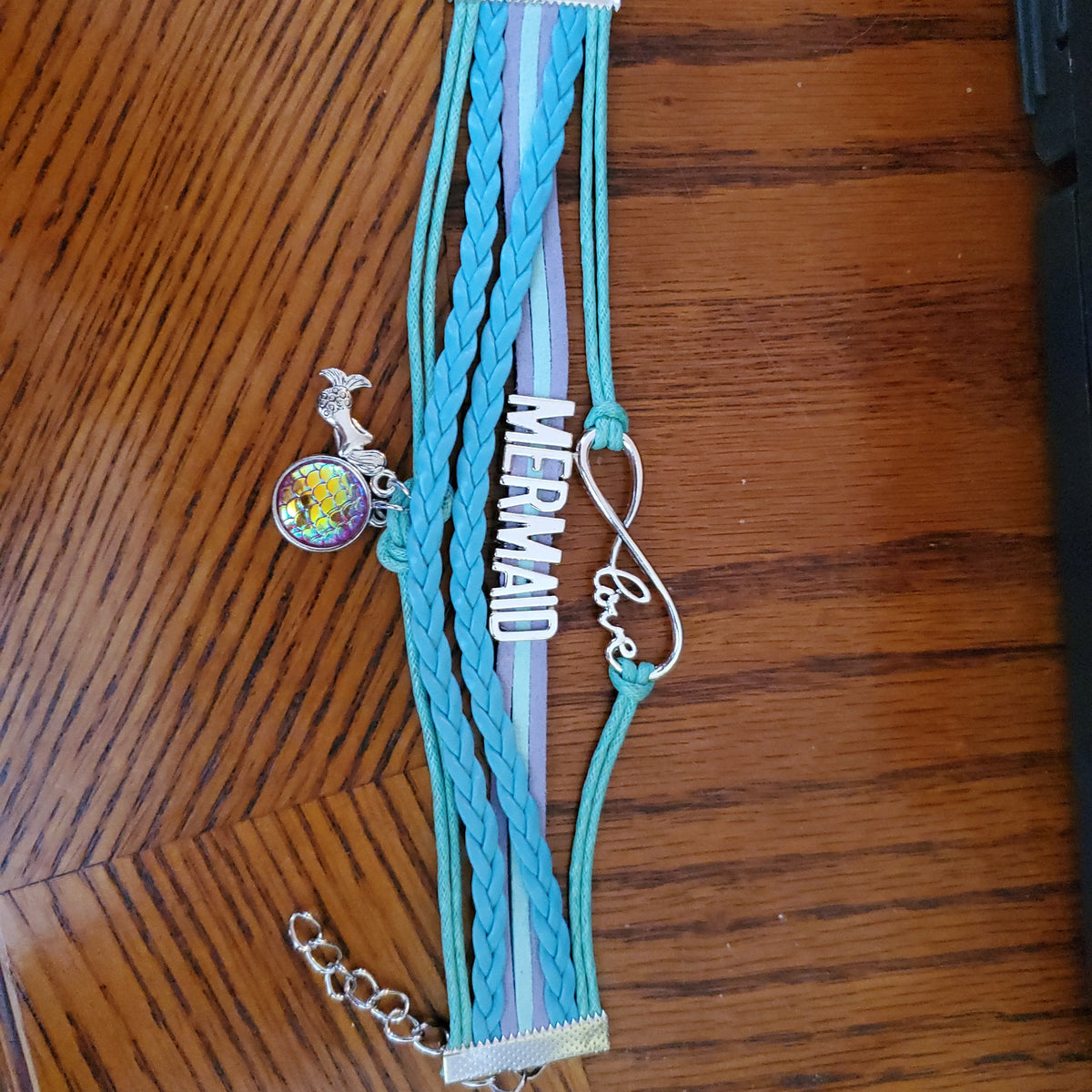 Love infinity bracket – Southern Charm Btqe